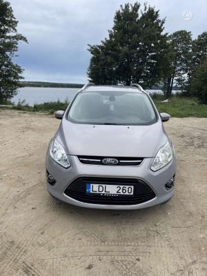 Pelēks Ford Grand C-MAX 2011 Klaipėda, ar dzinēja tilpumu 1.56 L un nobraukumu 312 tūkst. km par 3700 €, foto 3 vietnē AUTOMOTO.COM.LV
