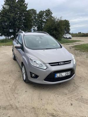 Pelēks Ford Grand C-MAX 2011 Klaipėda, ar dzinēja tilpumu 1.56 L un nobraukumu 312 tūkst. km par 3700 €, foto 4 vietnē AUTOMOTO.COM.LV