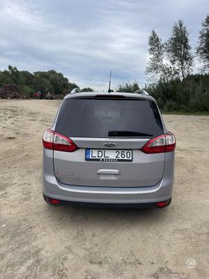 Pelēks Ford Grand C-MAX 2011 Klaipėda, ar dzinēja tilpumu 1.56 L un nobraukumu 312 tūkst. km par 3700 €, foto 7 vietnē AUTOMOTO.COM.LV