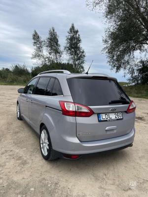 Pelēks Ford Grand C-MAX 2011 Klaipėda, ar dzinēja tilpumu 1.56 L un nobraukumu 312 tūkst. km par 3700 €, foto 8 vietnē AUTOMOTO.COM.LV