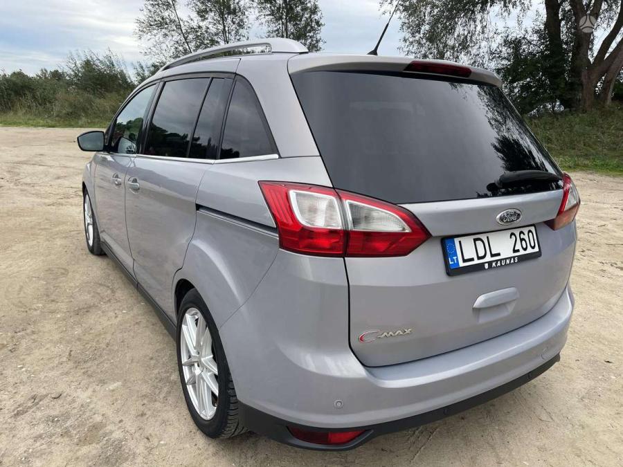 Pelēks Ford Grand C-MAX 2011 Klaipėda, ar dzinēja tilpumu 1.56 L un nobraukumu 312 tūkst. km par 3700 €, foto 15 vietnē AUTOMOTO.COM.LV