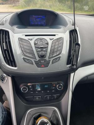 Pelēks Ford Grand C-MAX 2011 Klaipėda, ar dzinēja tilpumu 1.56 L un nobraukumu 312 tūkst. km par 3700 €, foto 21 vietnē AUTOMOTO.COM.LV