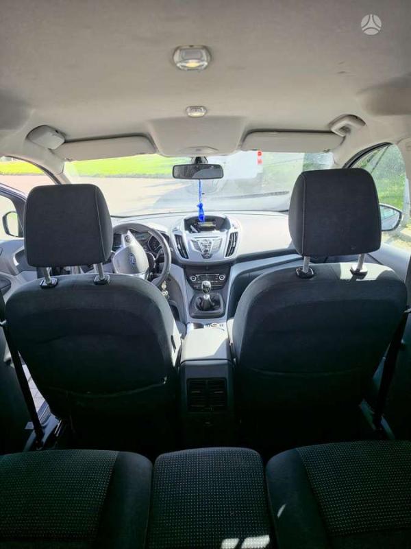 Pelēks Ford Grand C-MAX 2011 Šauļi, ar dzinēja tilpumu 1.56 L un nobraukumu 340 tūkst. km par 4700 €, foto 11 vietnē AUTOMOTO.COM.LV