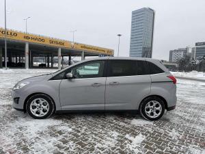 Grey Ford Grand C-MAX 2012 in Vilnius, with an engine capacity of 2.00 L and mileage of 325 thousand km for 3500 €, photo 8 on AUTOMOTO.COM.LV