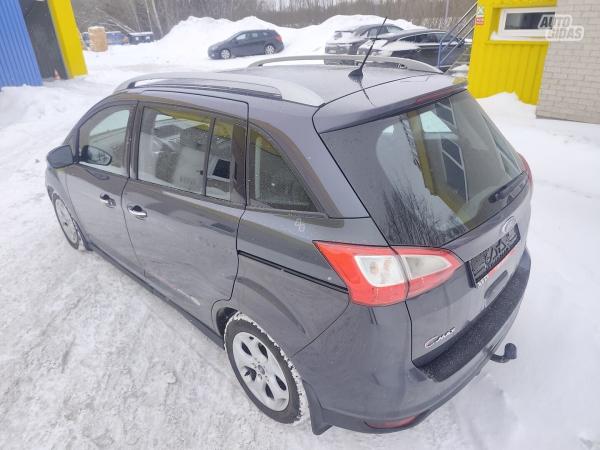Grey Ford Grand C-MAX 2012 in Siauliai, with an engine capacity of 1.60 L and mileage of 252 thousand km for 3850 €, photo 5 on AUTOMOTO.COM.LV