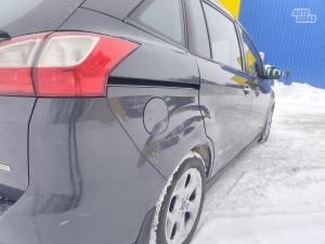 Grey Ford Grand C-MAX 2012 in Siauliai, with an engine capacity of 1.60 L and mileage of 252 thousand km for 3850 €, photo 9 on AUTOMOTO.COM.LV