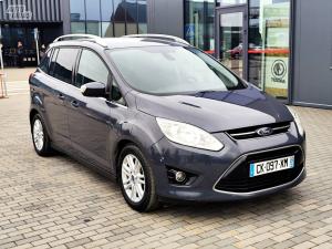 Grey Ford Grand C-MAX 2012 in Siauliai, with an engine capacity of 2.00 L and mileage of 270 thousand km for 4550 €, photo  on AUTOMOTO.COM.LV