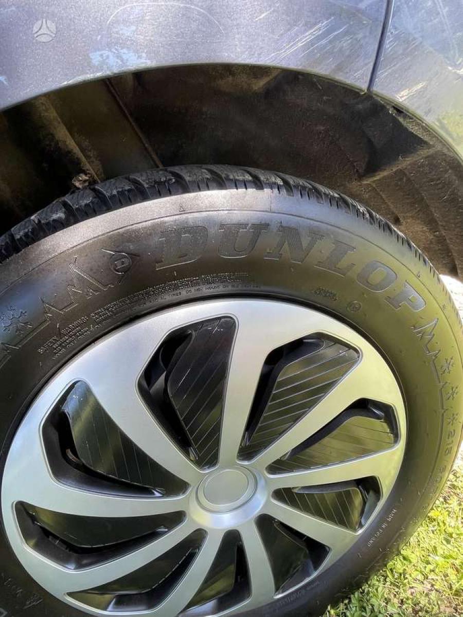 Pelēks Ford Grand C-MAX 2014 Kretinga, ar dzinēja tilpumu 1.60 L un nobraukumu 186 tūkst. km par 4600 €, foto 26 vietnē AUTOMOTO.COM.LV