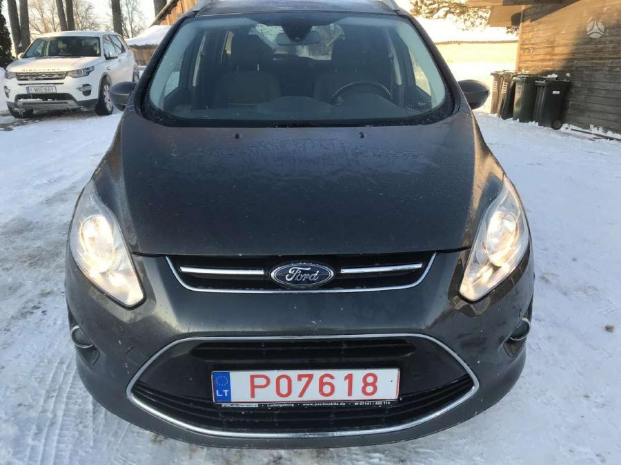 Grey Ford Grand C-MAX 2015 in Ignalina, with an engine capacity of 1.00 L and mileage of 144 thousand km for 3650 €, photo 1 on AUTOMOTO.COM.LV