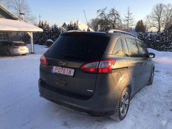 Grey Ford Grand C-MAX 2015 in Ignalina, with an engine capacity of 1.00 L and mileage of 144 thousand km for 3650 €, photo 4 on AUTOMOTO.COM.LV