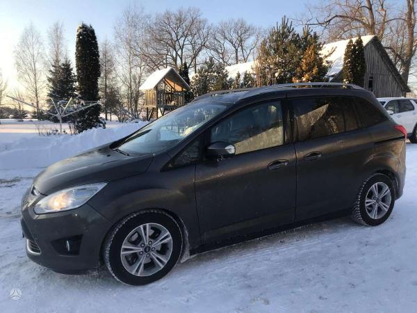 Grey Ford Grand C-MAX 2015 in Ignalina, with an engine capacity of 1.00 L and mileage of 144 thousand km for 3650 €, photo 6 on AUTOMOTO.COM.LV