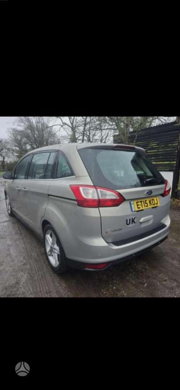 Grey Ford Grand C-MAX 2015 in Siauliai, with an engine capacity of 2.00 L and mileage of 166 thousand km for 3499 €, photo 4 on AUTOMOTO.COM.LV