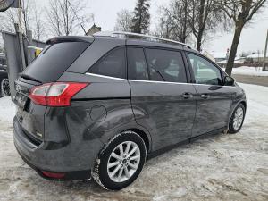 Pelēks Ford Grand C-MAX 2016 Šauļi, ar dzinēja tilpumu 1.00 L un nobraukumu 100 tūkst. km par 5950 €, foto 5 vietnē AUTOMOTO.COM.LV