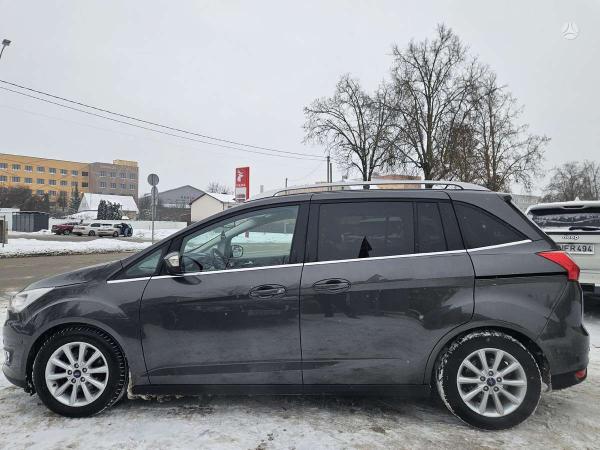 Grey Ford Grand C-MAX 2016 in Siauliai, with an engine capacity of 1.00 L and mileage of 100 thousand km for 5950 €, photo 9 on AUTOMOTO.COM.LV