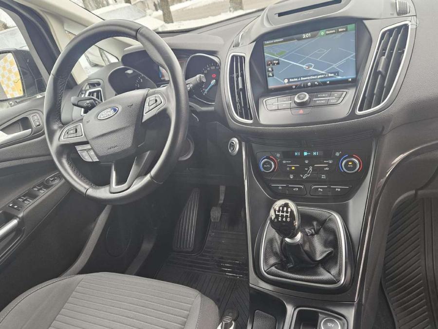 Pelēks Ford Grand C-MAX 2016 Šauļi, ar dzinēja tilpumu 1.00 L un nobraukumu 100 tūkst. km par 5950 €, foto 17 vietnē AUTOMOTO.COM.LV