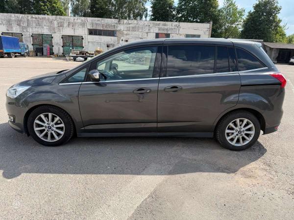 Pelēks Ford Grand C-MAX 2016 Raseiniai, ar dzinēja tilpumu 1.50 L un nobraukumu 191 tūkst. km par 5300 €, foto 3 vietnē AUTOMOTO.COM.LV