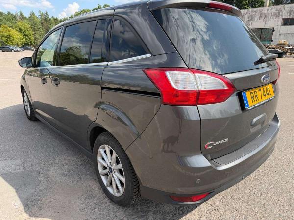 Pelēks Ford Grand C-MAX 2016 Raseiniai, ar dzinēja tilpumu 1.50 L un nobraukumu 191 tūkst. km par 5300 €, foto 4 vietnē AUTOMOTO.COM.LV