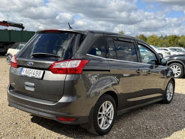 Pelēks Ford Grand C-MAX 2016 Šauļi, ar dzinēja tilpumu 1.50 L un nobraukumu 236 tūkst. km par 6900 €, foto 6 vietnē AUTOMOTO.COM.LV