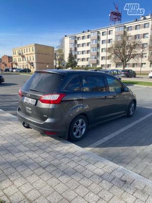 Pelēks Ford Grand C-MAX 2017 Panevēža, ar dzinēja tilpumu 1.00 L un nobraukumu 145 tūkst. km par 7590 €, foto 5 vietnē AUTOMOTO.COM.LV