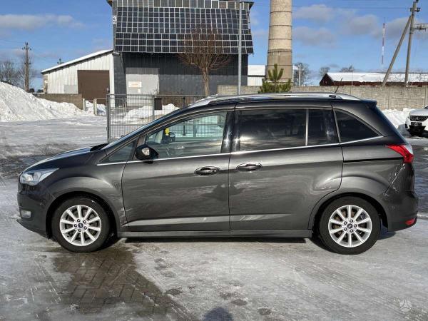 Grey Ford Grand C-MAX 2018 in Taurage, with an engine capacity of 1.00 L and mileage of 149 thousand km for 5900 €, photo 2 on AUTOMOTO.COM.LV