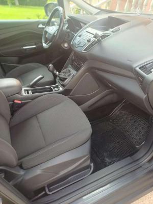 Grey Ford Grand C-MAX 2018 in Kaunas, with an engine capacity of 1.50 L and mileage of 193 thousand km for 5300 €, photo 7 on AUTOMOTO.COM.LV