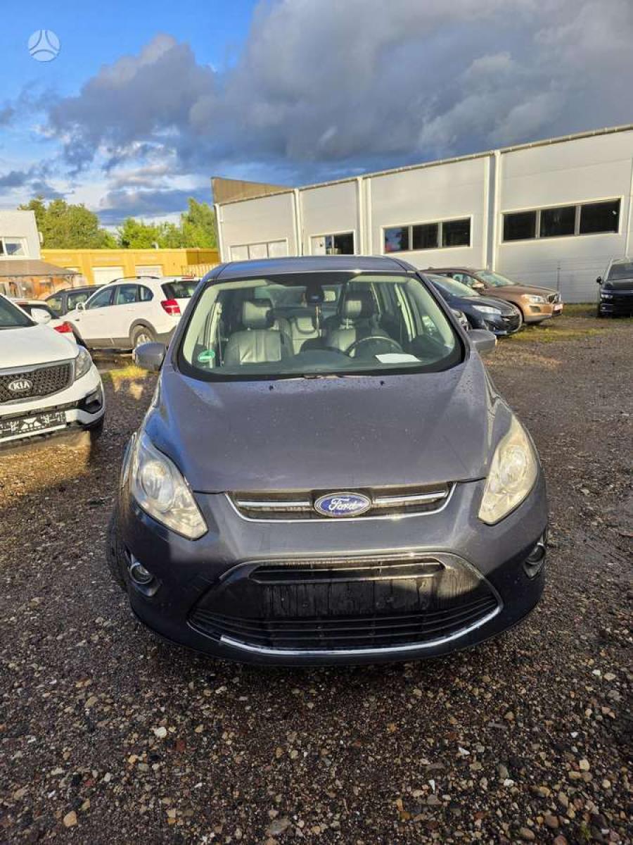 Grey Ford Grand C-MAX 2011 in Ukmerge, with an engine capacity of 1.56 L and mileage of 238 thousand km for 2850 €, photo 3 on AUTOMOTO.COM.LV