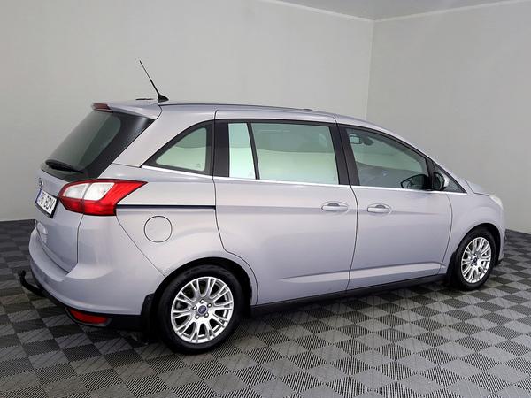 Pelēks Ford Grand C-MAX 2011 Tallina, ar dzinēja tilpumu 1.60 L un nobraukumu 329 tūkst. km par 1899 €, foto 3 vietnē AUTOMOTO.COM.LV