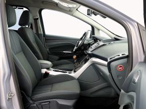 Pelēks Ford Grand C-MAX 2011 Tallina, ar dzinēja tilpumu 1.60 L un nobraukumu 329 tūkst. km par 1899 €, foto 7 vietnē AUTOMOTO.COM.LV