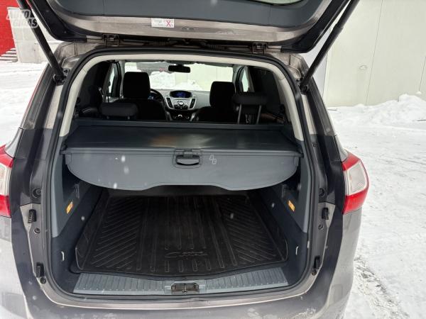 Pelēks Ford Grand C-MAX 2012 Viļņa, ar dzinēja tilpumu 2.00 L un nobraukumu 145 tūkst. km par 4299 €, foto 9 vietnē AUTOMOTO.COM.LV