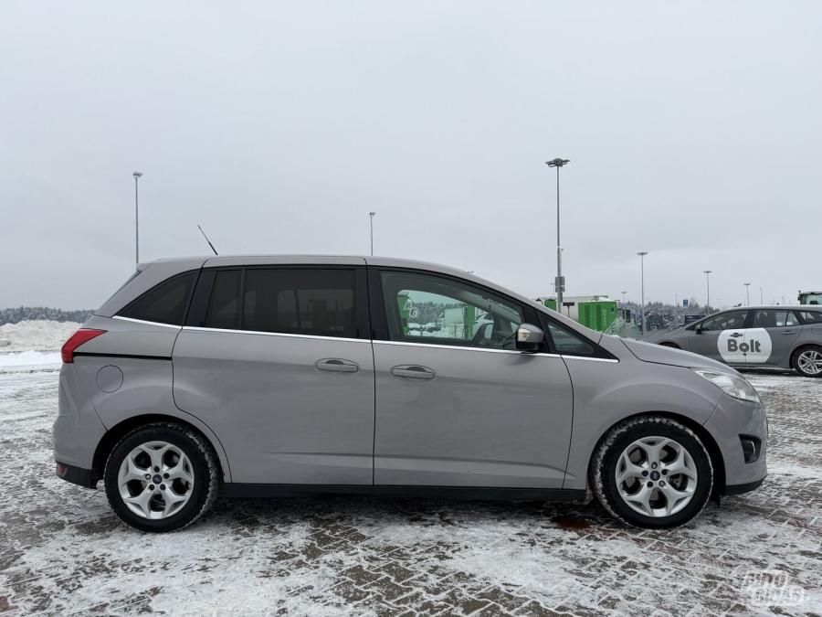 Grey Ford Grand C-MAX 2012 in Vilnius, with an engine capacity of 2.00 L and mileage of 325 thousand km for 3500 €, photo 4 on AUTOMOTO.COM.LV