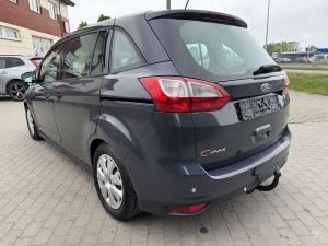 Grey Ford Grand C-MAX 2012 in Kretinga, with an engine capacity of 1.56 L and mileage of 325 thousand km for 2995 €, photo 8 on AUTOMOTO.COM.LV