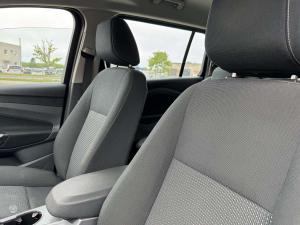 Grey Ford Grand C-MAX 2012 in Kretinga, with an engine capacity of 1.56 L and mileage of 325 thousand km for 2995 €, photo 16 on AUTOMOTO.COM.LV