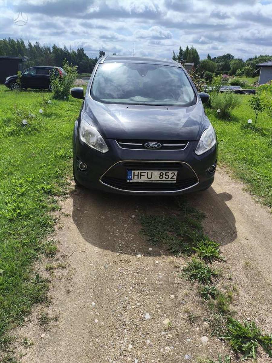 Pelēks Ford Grand C-MAX 2014 Kaišiadorys, ar dzinēja tilpumu 1.00 L un nobraukumu 167 tūkst. km par 4200 €, foto 1 vietnē AUTOMOTO.COM.LV