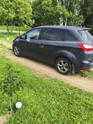 Pelēks Ford Grand C-MAX 2014 Kaišiadorys, ar dzinēja tilpumu 1.00 L un nobraukumu 167 tūkst. km par 4200 €, foto 5 vietnē AUTOMOTO.COM.LV