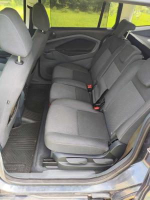 Pelēks Ford Grand C-MAX 2014 Kaišiadorys, ar dzinēja tilpumu 1.00 L un nobraukumu 167 tūkst. km par 4200 €, foto 8 vietnē AUTOMOTO.COM.LV
