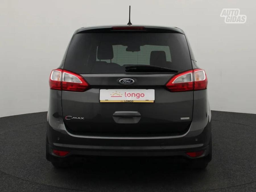 Grey Ford Grand C-MAX 2019 in Vilnius, with an engine capacity of 1.00 L and mileage of 192 thousand km for 7699 €, photo 5 on AUTOMOTO.COM.LV
