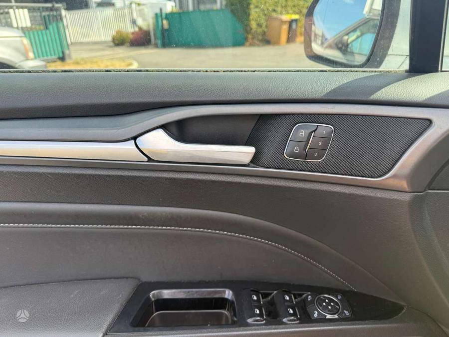Ford Grand C-MAX 2010 Viļņa, ar dzinēja tilpumu 0.00 L un nobraukumu 380 tūkst. km par 3000 €, foto 3 vietnē AUTOMOTO.COM.LV