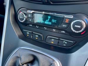 Ford Grand C-MAX 2010 in Siauliai, with an engine capacity of 1.60 L and mileage of 273 thousand km for 3799 €, photo 10 on AUTOMOTO.COM.LV