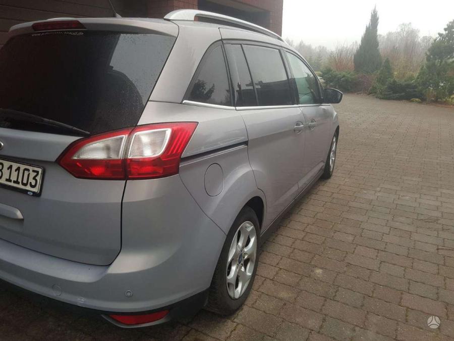 Ford Grand C-MAX 2011 Utena, ar dzinēja tilpumu 1.60 L un nobraukumu 234 tūkst. km par 3500 €, foto 2 vietnē AUTOMOTO.COM.LV