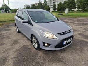 Ford Grand C-MAX 2011 in Ukmerge, with an engine capacity of 1.60 L and mileage of 340 thousand km for 2850 €, photo 3 on AUTOMOTO.COM.LV