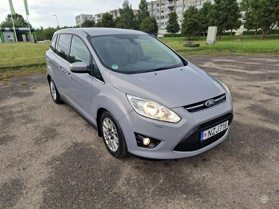 Ford Grand C-MAX 2011 in Ukmerge, with an engine capacity of 1.60 L and mileage of 340 thousand km for 2850 €, photo 3 on AUTOMOTO.COM.LV