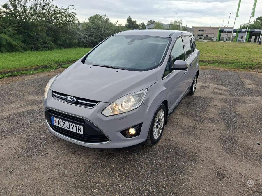 Ford Grand C-MAX 2011 in Ukmerge, with an engine capacity of 1.60 L and mileage of 340 thousand km for 2850 €, photo 4 on AUTOMOTO.COM.LV