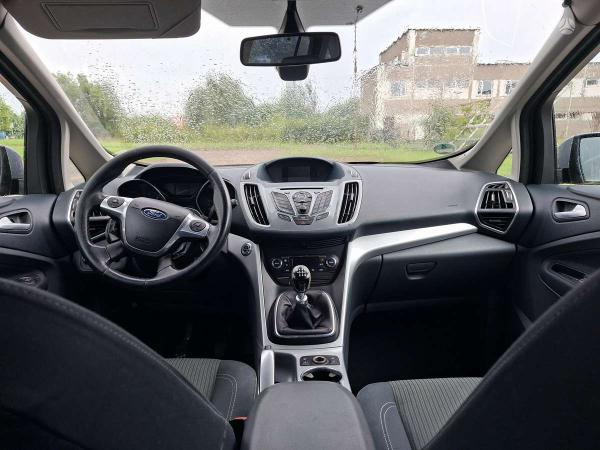 Ford Grand C-MAX 2011 in Ukmerge, with an engine capacity of 1.60 L and mileage of 340 thousand km for 2850 €, photo 6 on AUTOMOTO.COM.LV