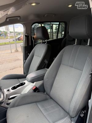 Ford Grand C-MAX 2011 Kauņa, ar dzinēja tilpumu 1.60 L un nobraukumu 328 tūkst. km par 3000 €, foto 7 vietnē AUTOMOTO.COM.LV