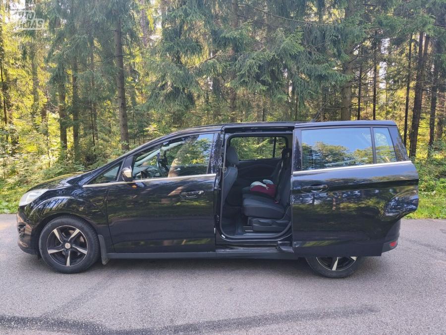 Ford Grand C-MAX 2012 in Kaunas, with an engine capacity of 2.00 L and mileage of 207 thousand km for 5000 €, photo 13 on AUTOMOTO.COM.LV