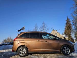 Ford Grand C-MAX 2014 in Siauliai, with an engine capacity of 1.00 L and mileage of 166 thousand km for 4450 €, photo 6 on AUTOMOTO.COM.LV