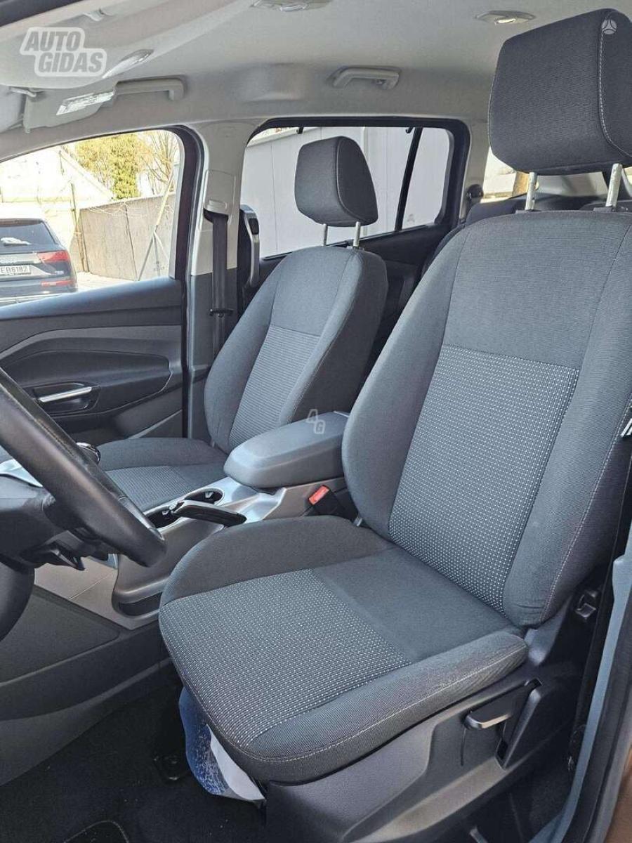 Ford Grand C-MAX 2014 in Siauliai, with an engine capacity of 1.00 L and mileage of 166 thousand km for 4450 €, photo 13 on AUTOMOTO.COM.LV