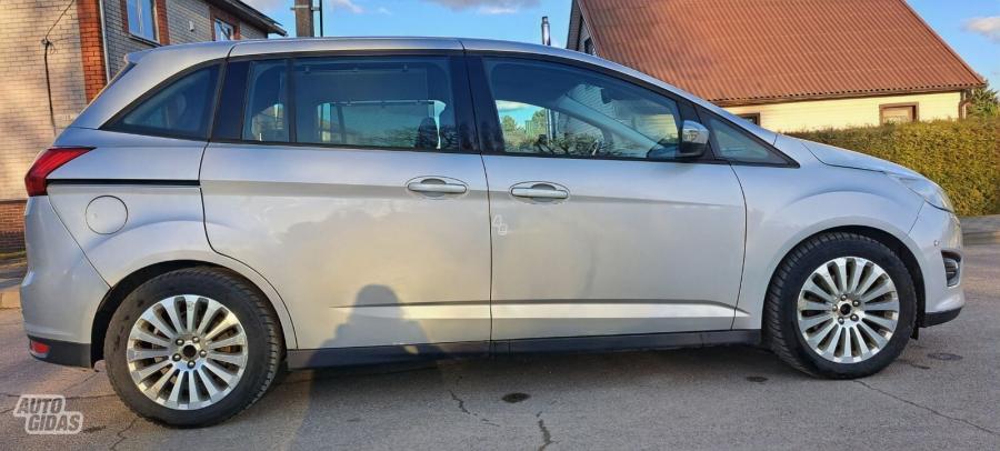 Ford Grand C-MAX 2014 Biržai, ar dzinēja tilpumu 1.60 L un nobraukumu 217 tūkst. km par 3950 €, foto 6 vietnē AUTOMOTO.COM.LV