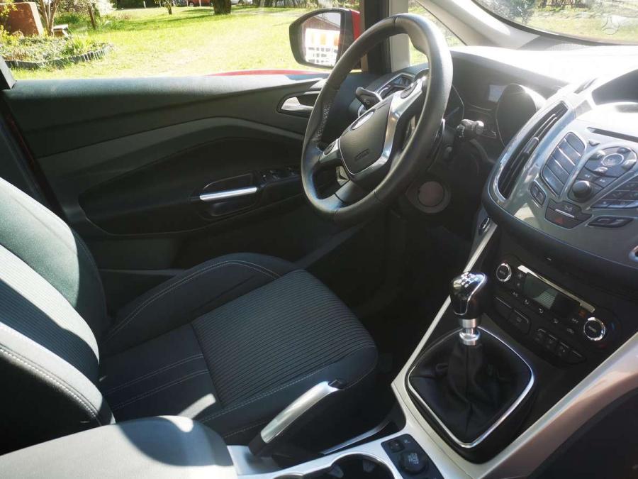 Sarkans Ford Grand C-MAX 2012 Viļņa, ar dzinēja tilpumu 1.60 L un nobraukumu 159 tūkst. km par 4850 €, foto 9 vietnē AUTOMOTO.COM.LV