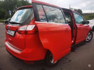 Sarkans Ford Grand C-MAX 2012 Viļņa, ar dzinēja tilpumu 1.60 L un nobraukumu 159 tūkst. km par 4850 €, foto 7 vietnē AUTOMOTO.COM.LV